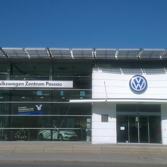 Audi Volkswagen Zentrum Passau - 16 visitors