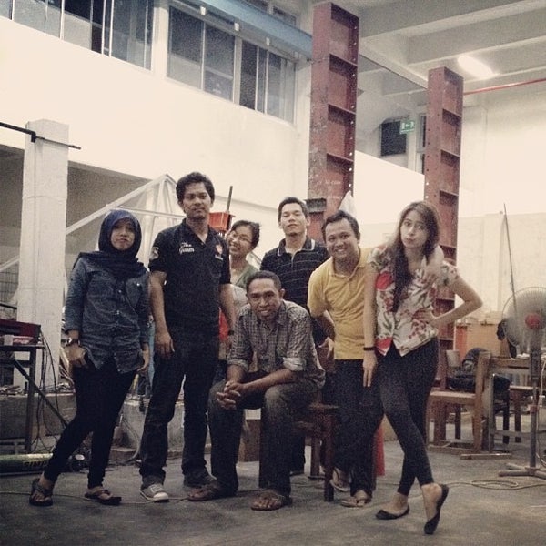 Lab Struktur Teknik Sipil UGM