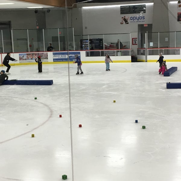 Paul Hruby Ice Arena - Oak Park, IL