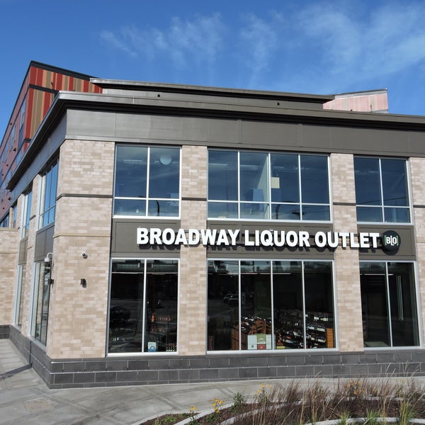 Broadway Liquor Outlet - Jordan - 102 visitors