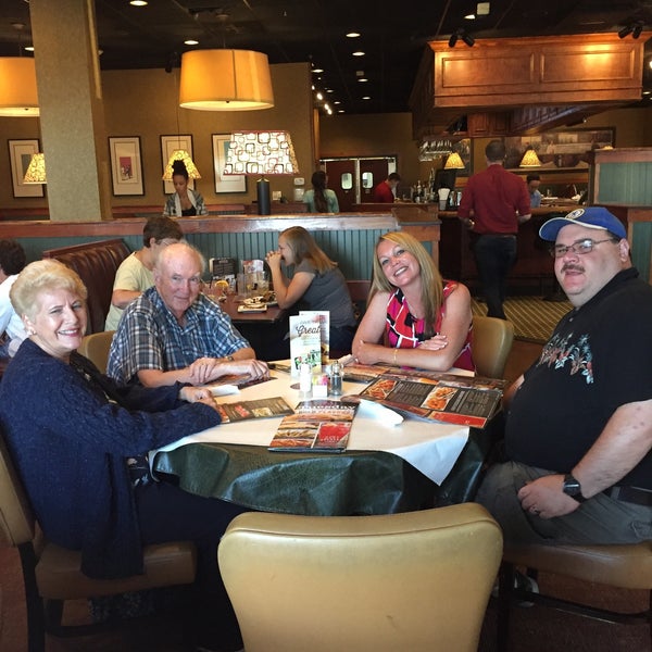 Ruby Tuesday - 3 tips from 631 visitors