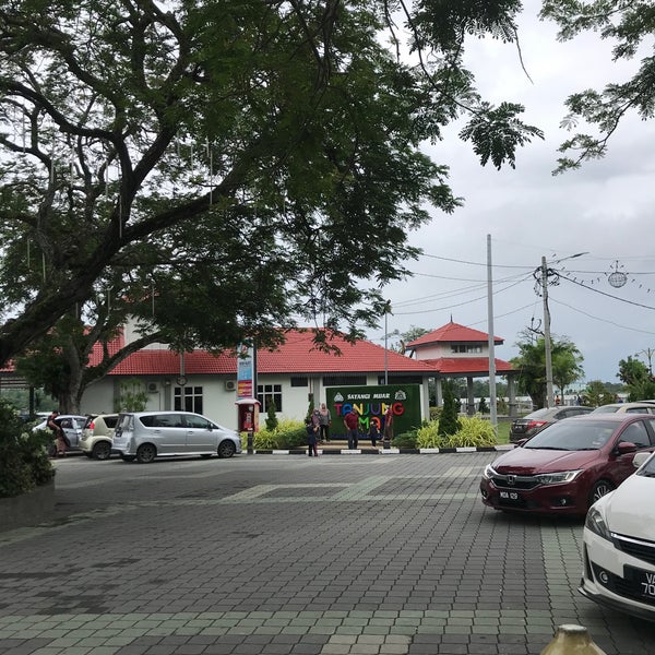 Jeti Tanjung Emas Muar - Harbor or Marina