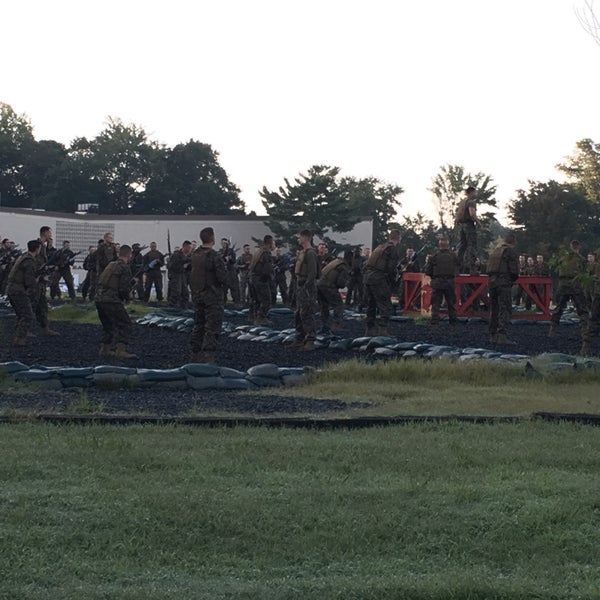 USMC Camp Barrett: The Basic School - Government Building in Quantico