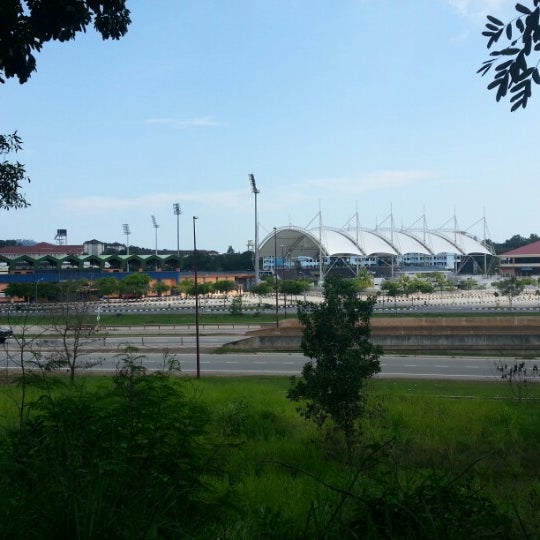 Stadium Hoki Wisma Belia Kuantan - Kuantan, Pahang