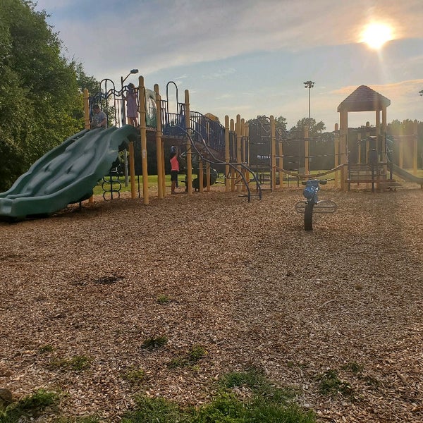 Duff McDuff Green Memorial Park - Park in Falmouth