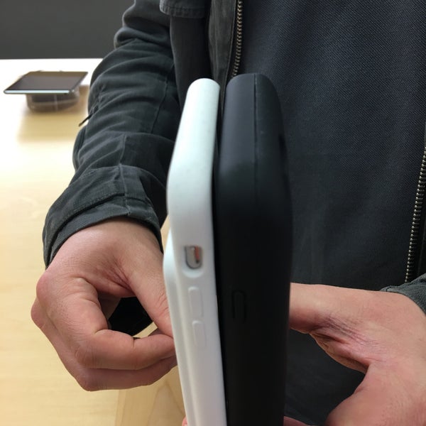 Photos at Apple Trafford Centre - Electronics Store