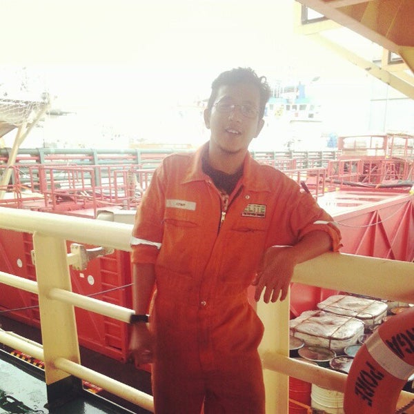 Toisa Wave Frac Vessel, Kemaman Supply Base - Kemaman, Terengganu Darul ...