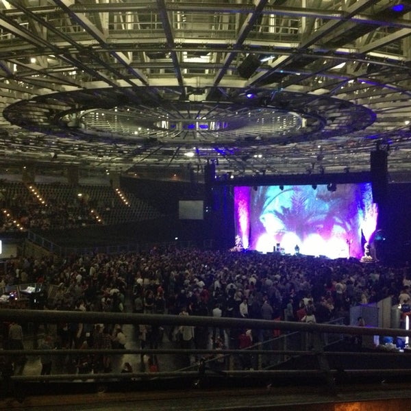 Velodrom - Stadium in Storkower Straße