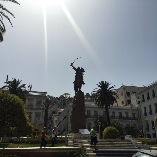 Place de l'Emir Abdelkader