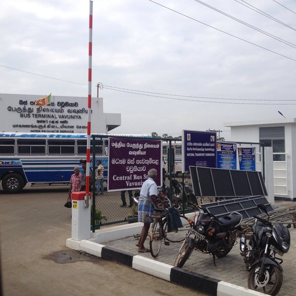 Vavuniya private bus stand - Bus Station