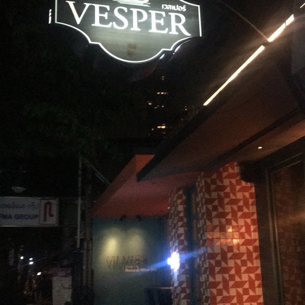 Vesper - Cocktail Bar in สีลม