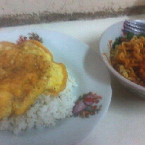 Burjo Pasundan 24 Jam - Fast Food Restaurant in Yogyakarta