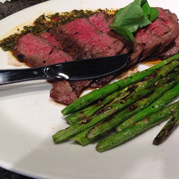 Esquire Grill - at Terminal B