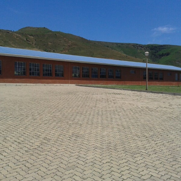 Amaphisi Secondary School