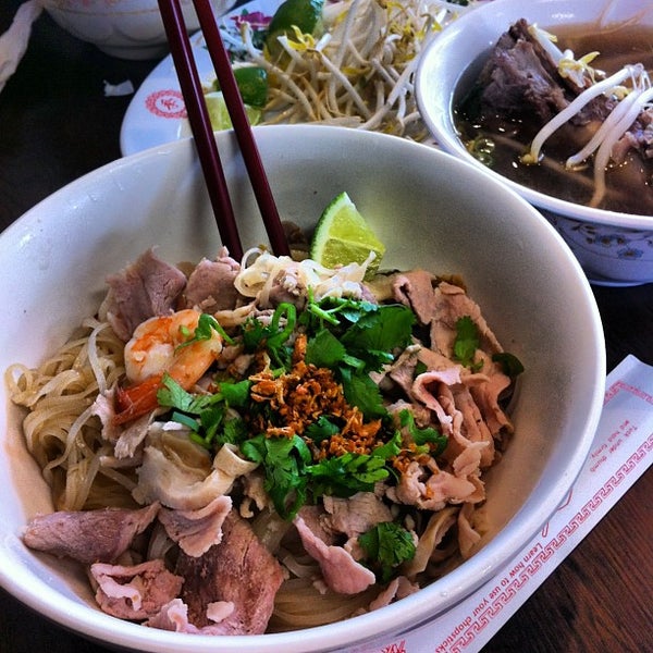 Phnom Penh Noodle Shack - Cambodian Restaurant in Central Long Beach