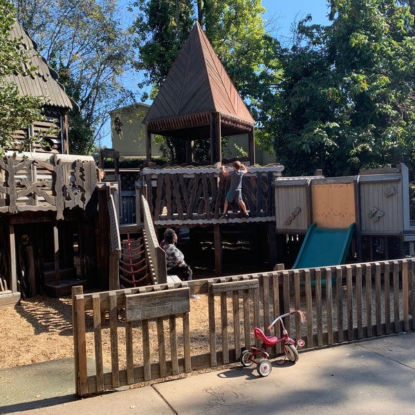Frog Park - Playground in Oakland