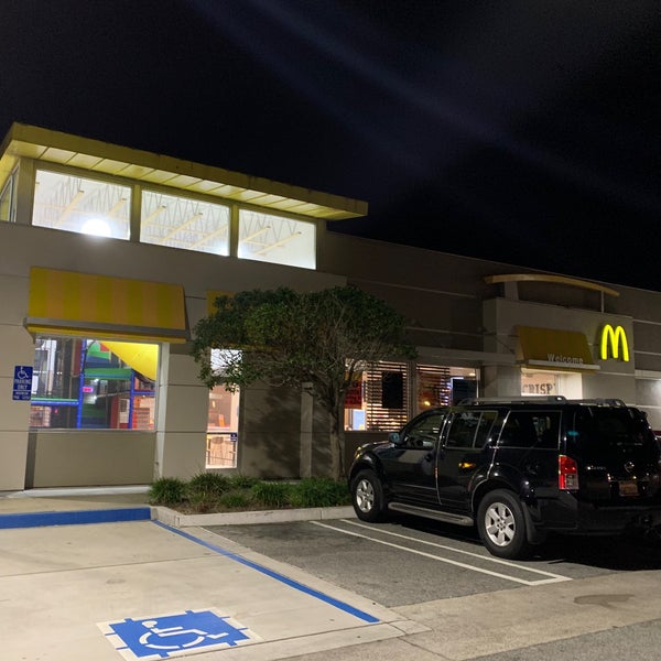 McDonald's - Fast Food Restaurant in West Edgemar-Pacific Manor