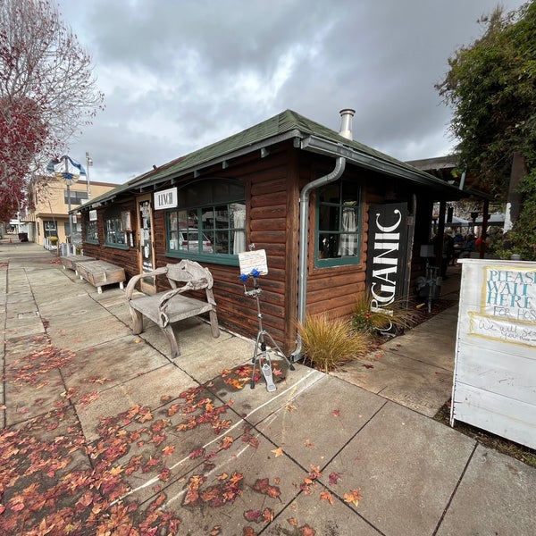 Sam's Log Cabin - 33 tips