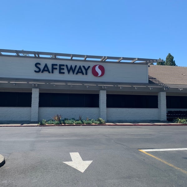 Safeway - 1115 Vine St