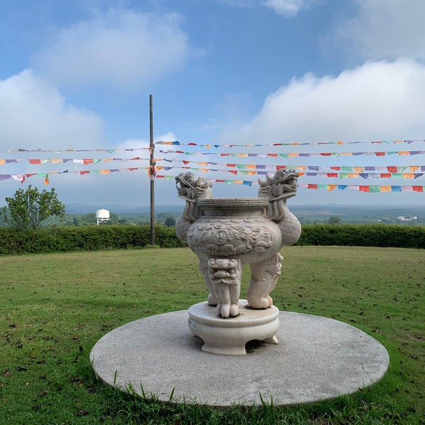 RinChen JangSem Ling - Temple in Triang