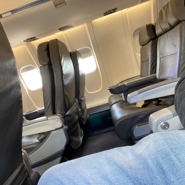 Columbus Airport (CSG) - Airport in Columbus