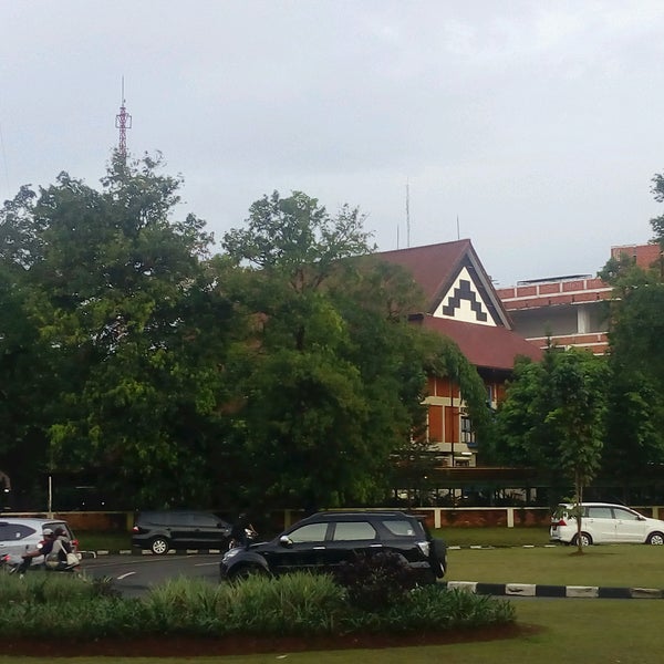 Fakultas Teknik - College Engineering Building