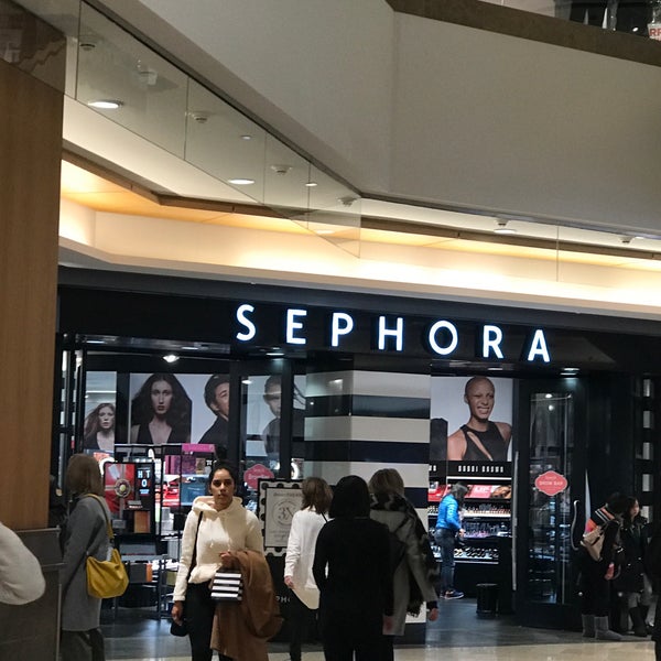SEPHORA - Downtown Vancouver - Vancouver, BC