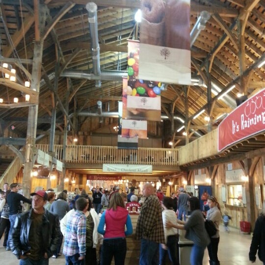 Photos at County Line Orchard - Farm