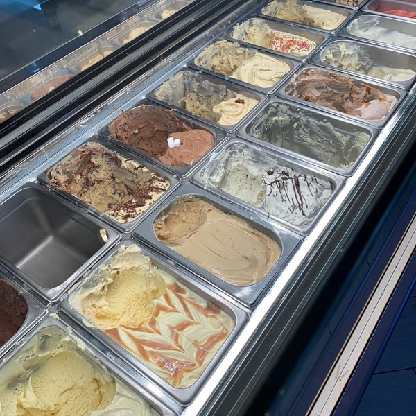 Ampersand Ice Cream - Tower District - Fresno, CA