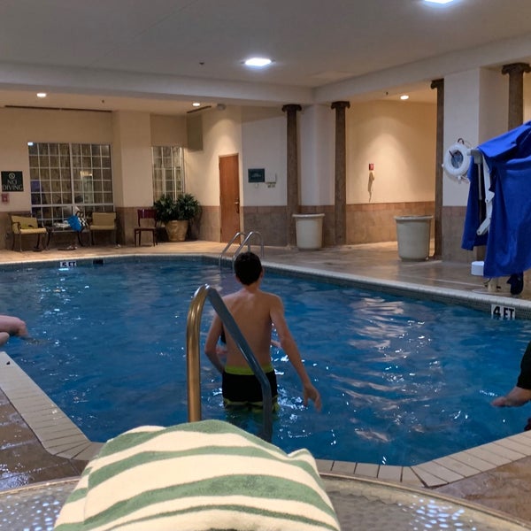 Chateau On The Lake - 11 tips from 873 visitors