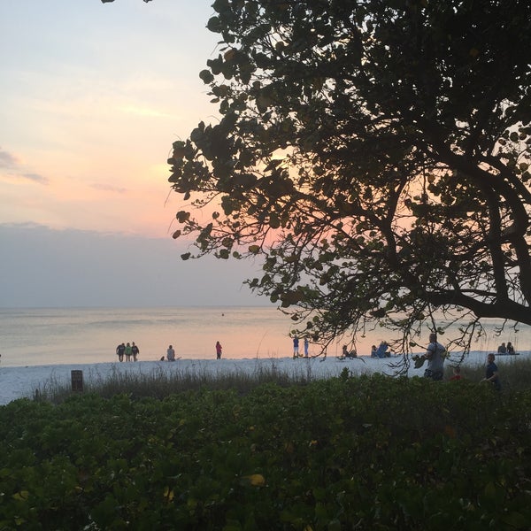 Vedado Way Beach Access Parkshore - Moorings - 5 tips from 81 visitors