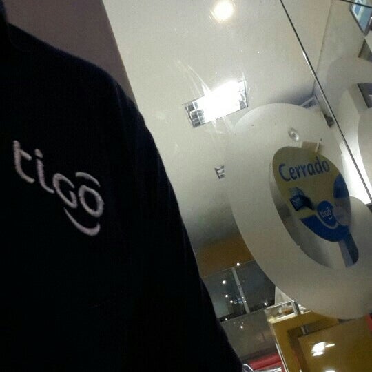 Comcel Tigo Suc. Villarrica - Internet Cafe in Villarrica