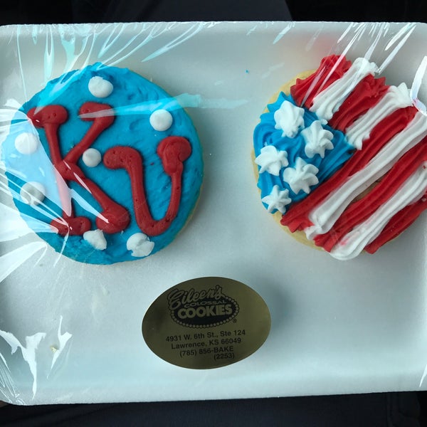 Eileen's Colossal Cookies - Bakery in Lawrence