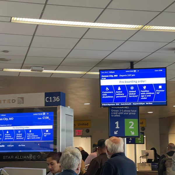 Gate C136 - Airport Gate in Newark Airport and Port Newark