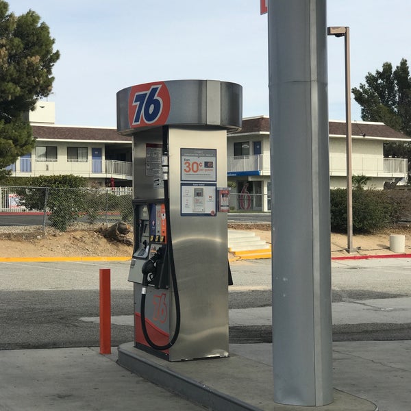 76 - Fuel Station