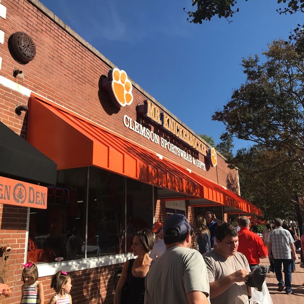 Mr Knickerbocker - Souvenir Store in Clemson