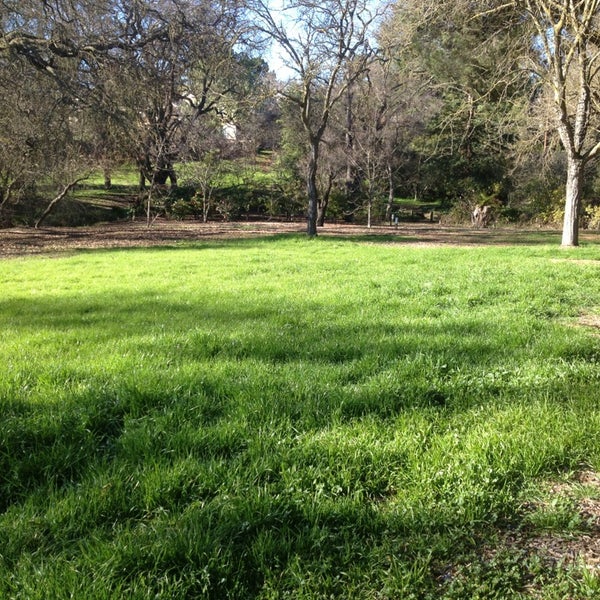 Markham Nature Park and Arboretum - Park in Concord