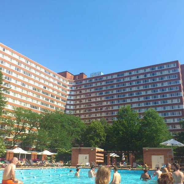 River House Pool - Arlington Ridge - Arlington, VA