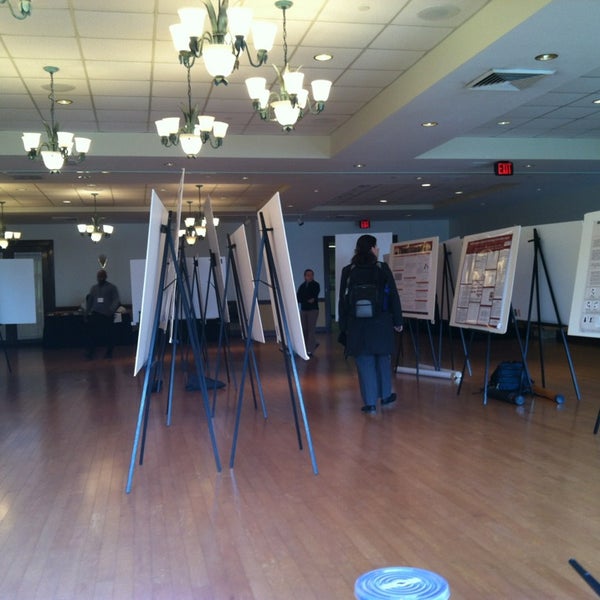 Photos at Graduate Life Center at Donaldson Brown - College Academic ...