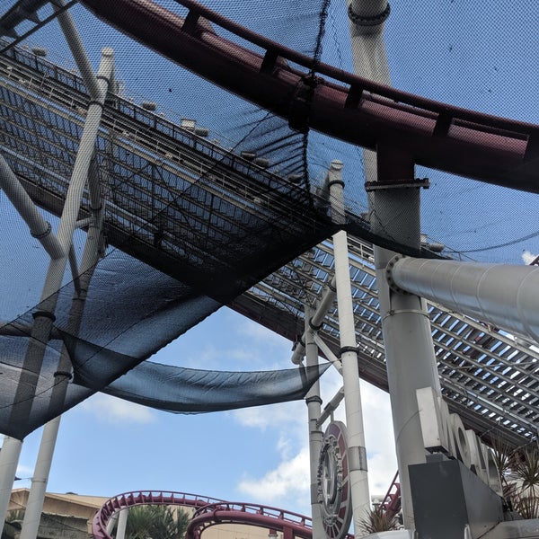 Photos at Battlestar Galactica: Human vs. Cylon - Universal Studios ...