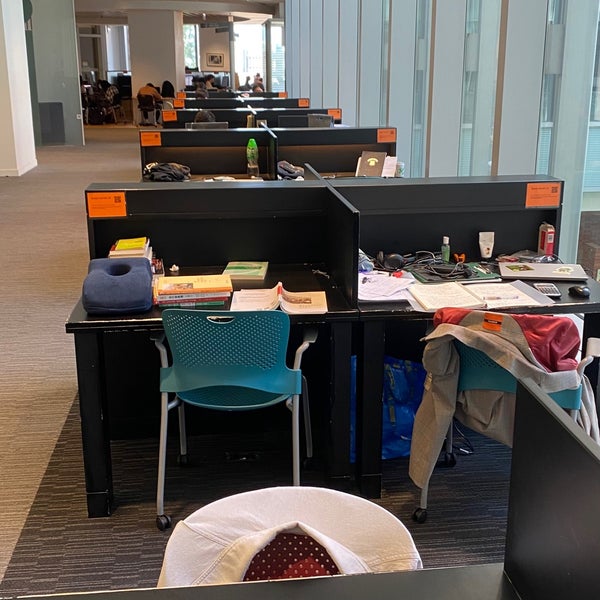 Chi Wah Learning Commons 智華館 - 4 tips from 214 visitors