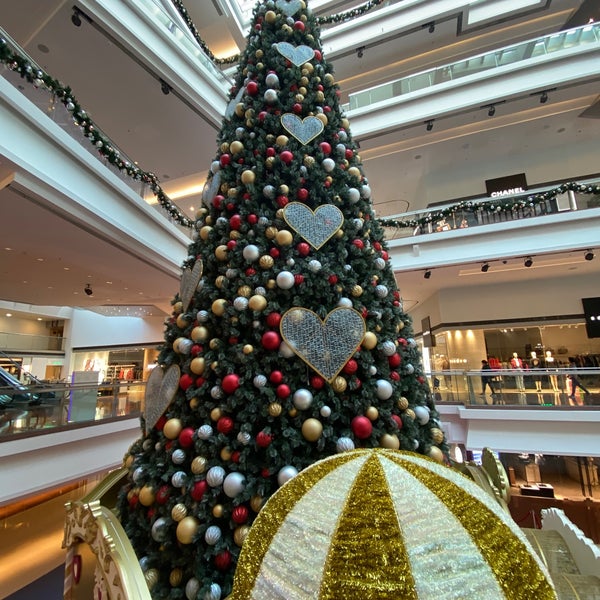 Festival Walk 又一城 - Shopping Mall in Kowloon Tong, Hong Kong