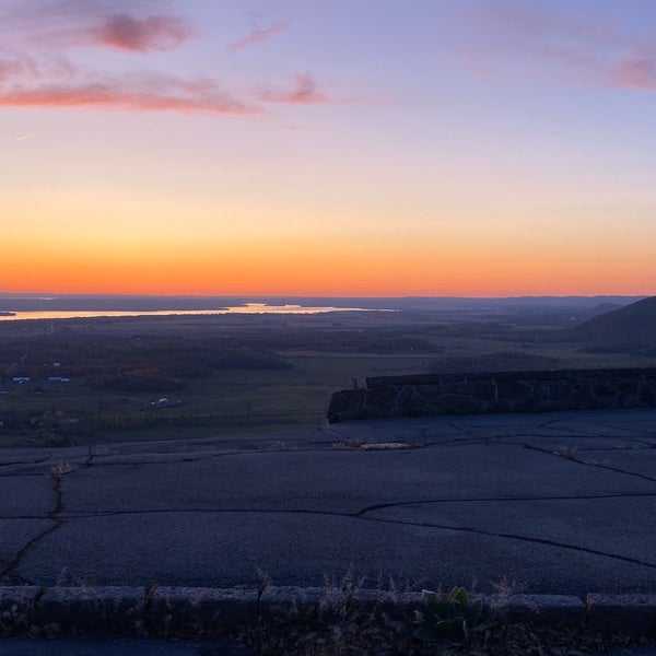 Bellevue Champlain Lookout - Scenic Lookout in Chelsea