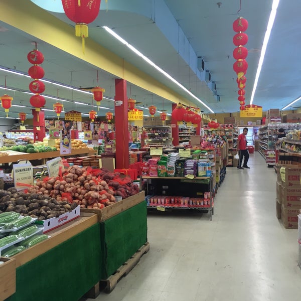 Photos at New Kennedy Square 新旺角廣場 - 3 tips