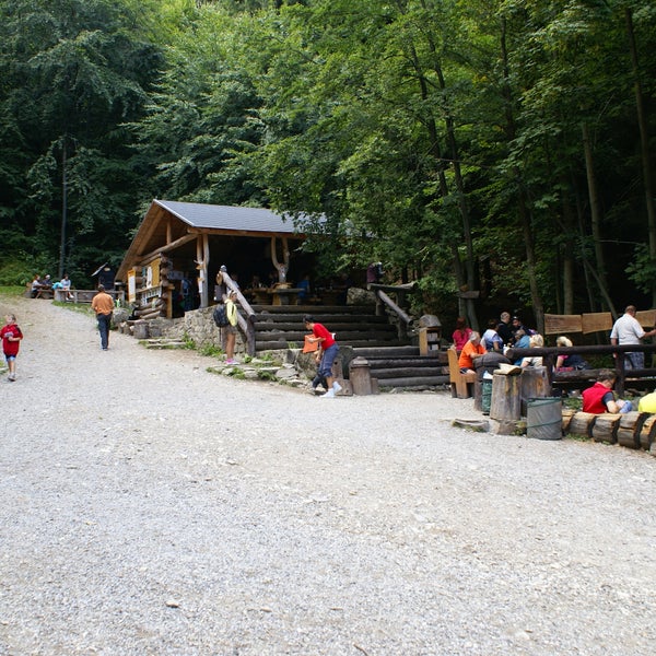 Lesní bar - Trail