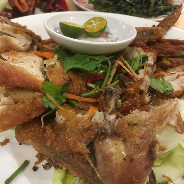 New Luyang Restaurant 路阳酒家海鲜楼 - Kota Kinabalu, Sabah