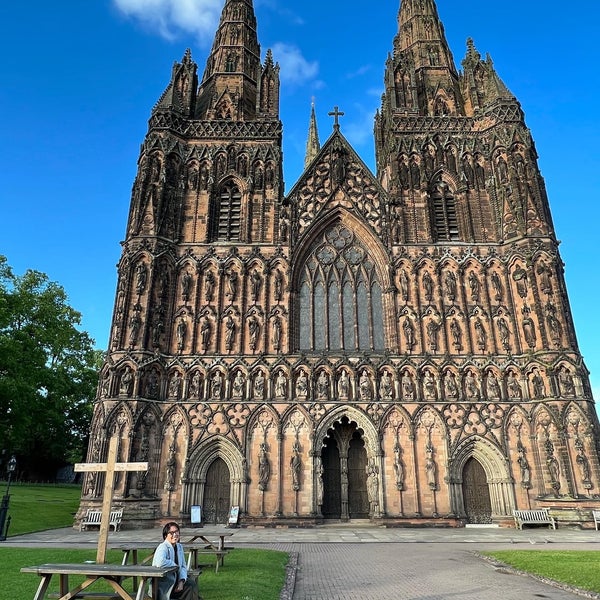 Lichfield Cathedral - Church