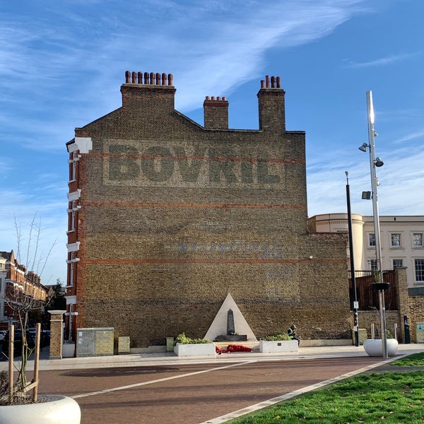 Windrush Square - 5 tips from 377 visitors