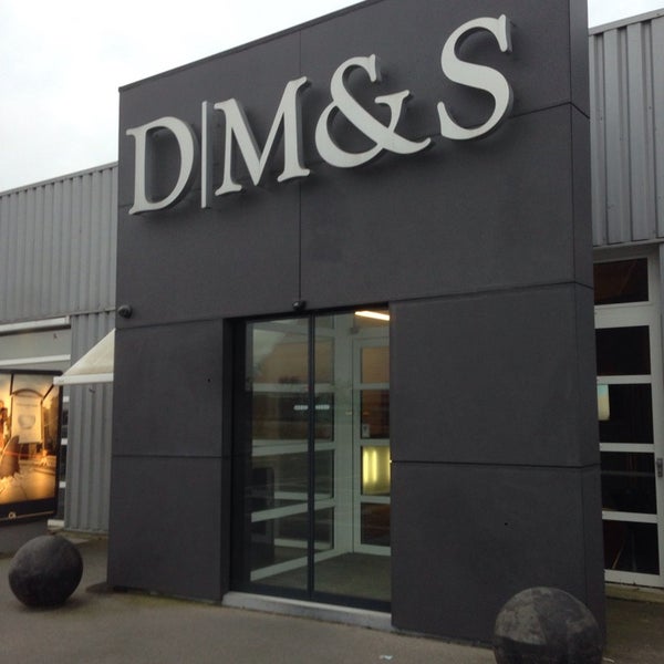 D|M&S - Office