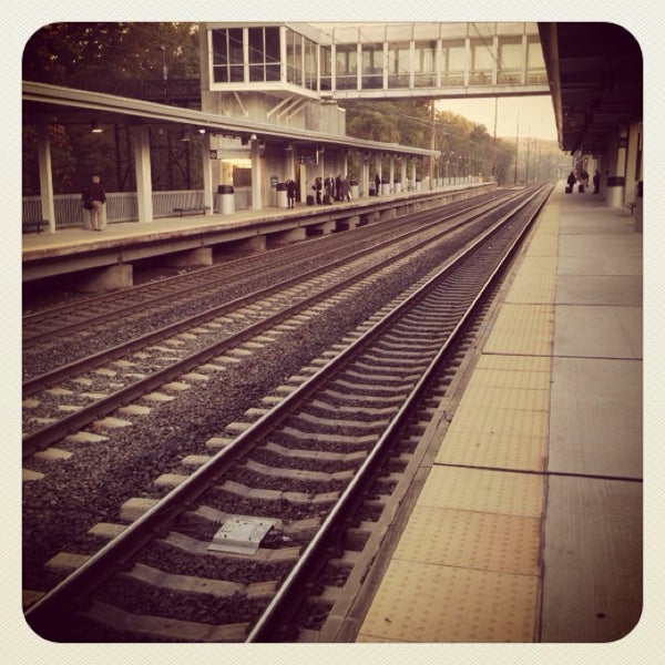 Photos at BWI Amtrak/MARC Rail Station (BWI) - Train Station in Linthicum